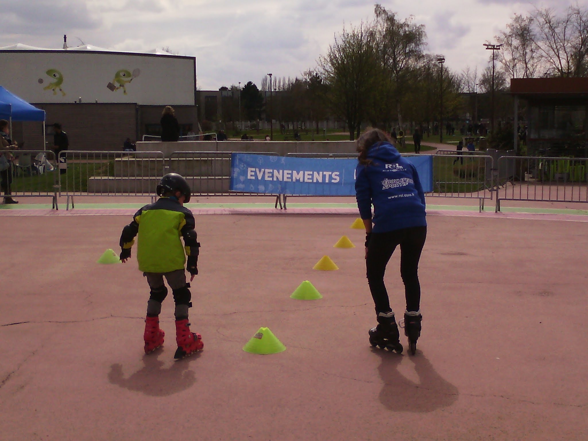 Stand initiation - Ride On Lille | L'école de roller